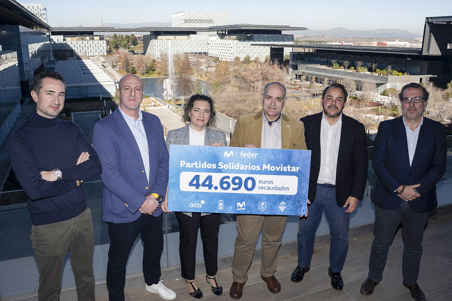 Movistar ofrece a todos sus clientes en España los servicios de IA de ...